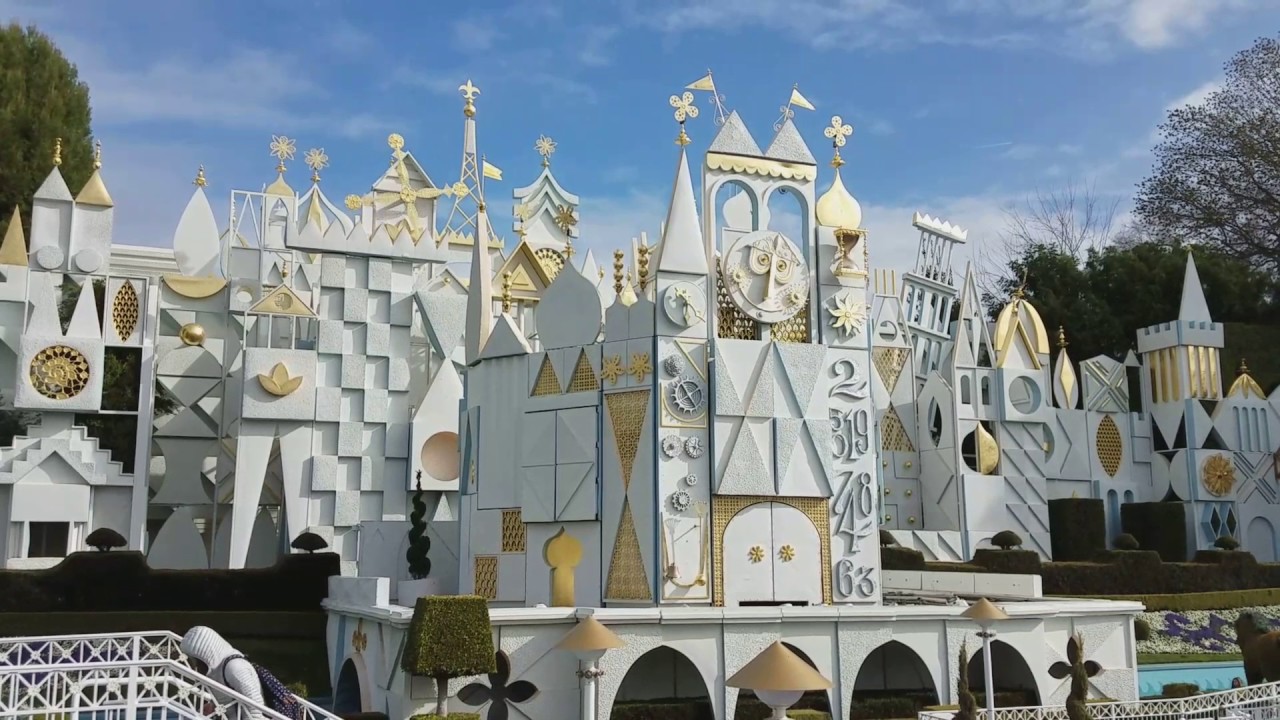Disneyland It's a Small World Facade February 26, 2017 - YouTube