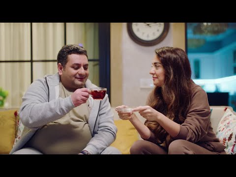 Berqa Fincanda demlenen cay tam tabii caydır