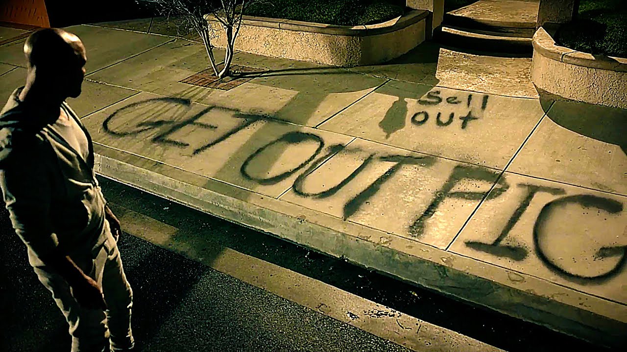 Ending Scene - Get Out Pig - SWAT 7x12 - YouTube