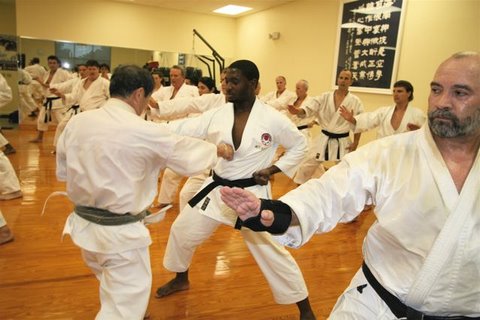 Traditional Karate Training 3 gyaku-zuki Reverse Punch - YouTube