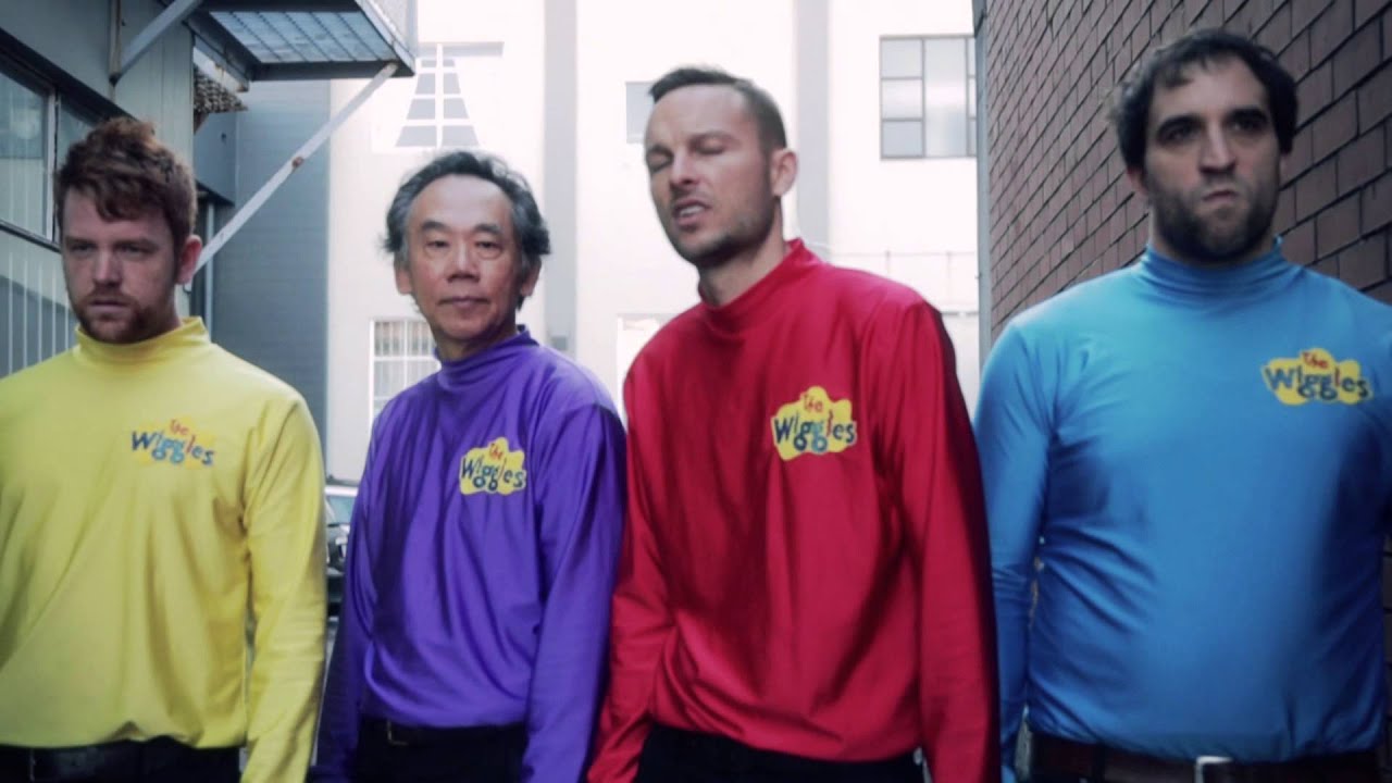 Undertelly: A Tale of Four Skivvies | Jono and BEN at Ten - YouTube