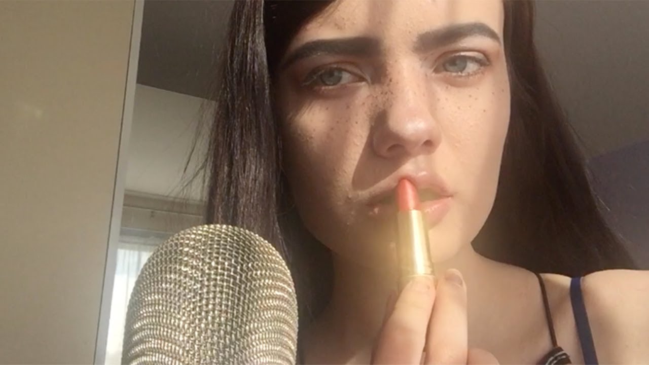 ASMR UP CLOSE LIP GLOSS / LIP STICK APPLICATION + Some Mouth Sounds! 👄💄 ...