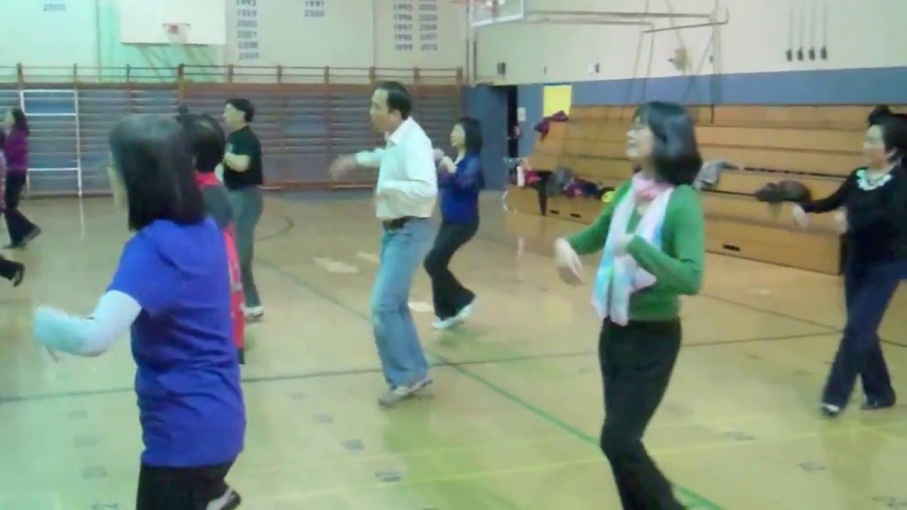 SF Chinese LIne Dance 2/13/2013 - YouTube