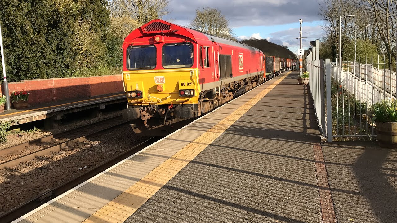 66021 DB cargo with 24 Plasmor wagons 16:57 10E Lea Road 27/3/2024 ...
