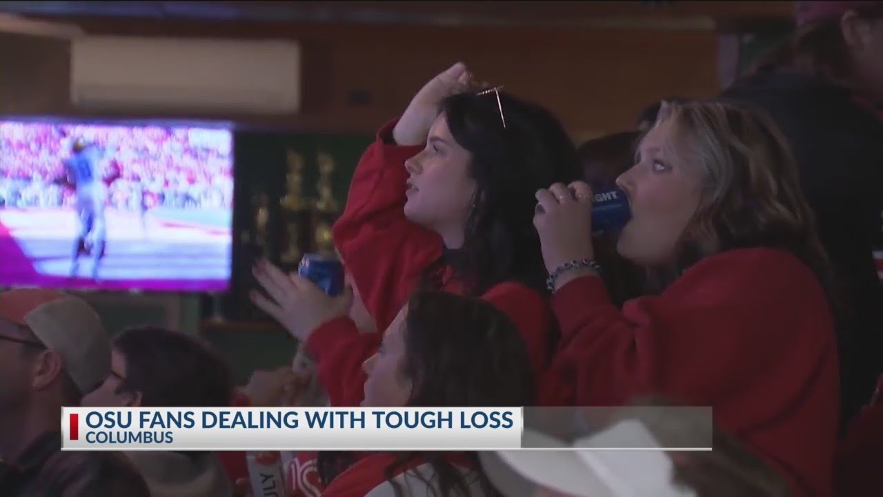 Fans hit hard by Ohio State’s loss to Michigan - YouTube
