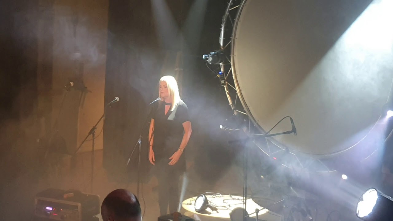 Adele Harley singing Pink Floyd's Great Gig In The Sky - YouTube