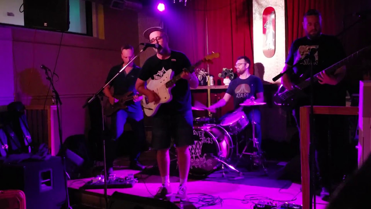 Adam Ferris and Thems the Breaks - YouTube