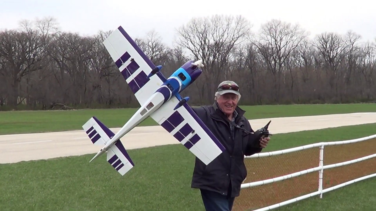 Great Planes EDGE 540T Small Aerobatics - YouTube