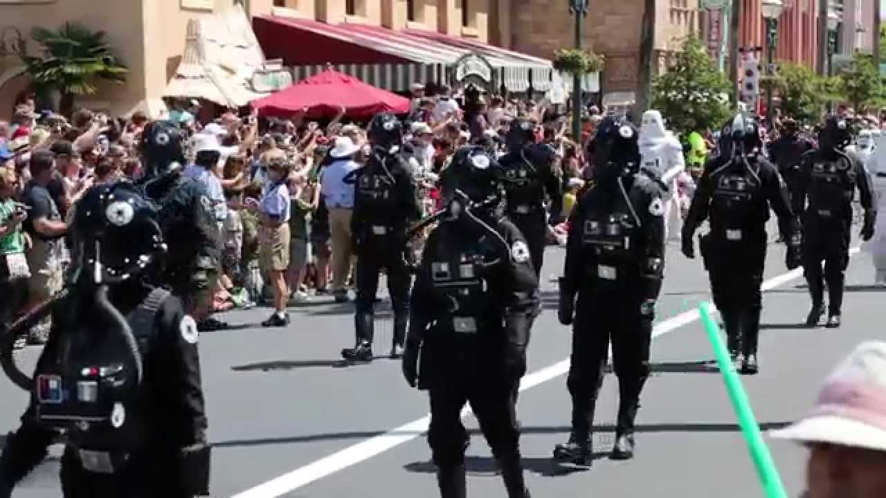 Star Wars Weekends 2013 Motorcade Parade - YouTube