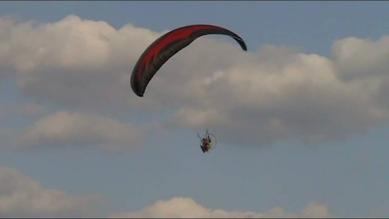 Paramotor crash accident 720p - YouTube