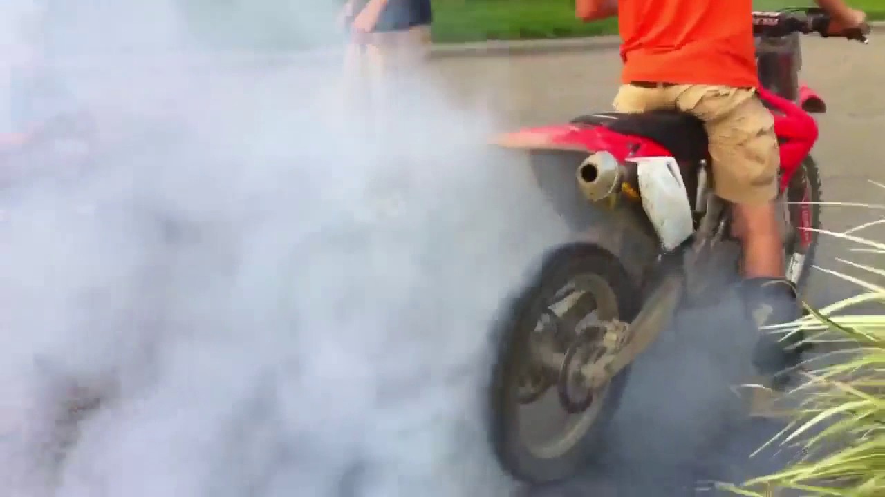 CFR-150 burnout - YouTube