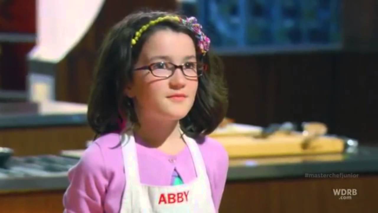 Gordon Ramsay Tries Abby's Salmon - YouTube