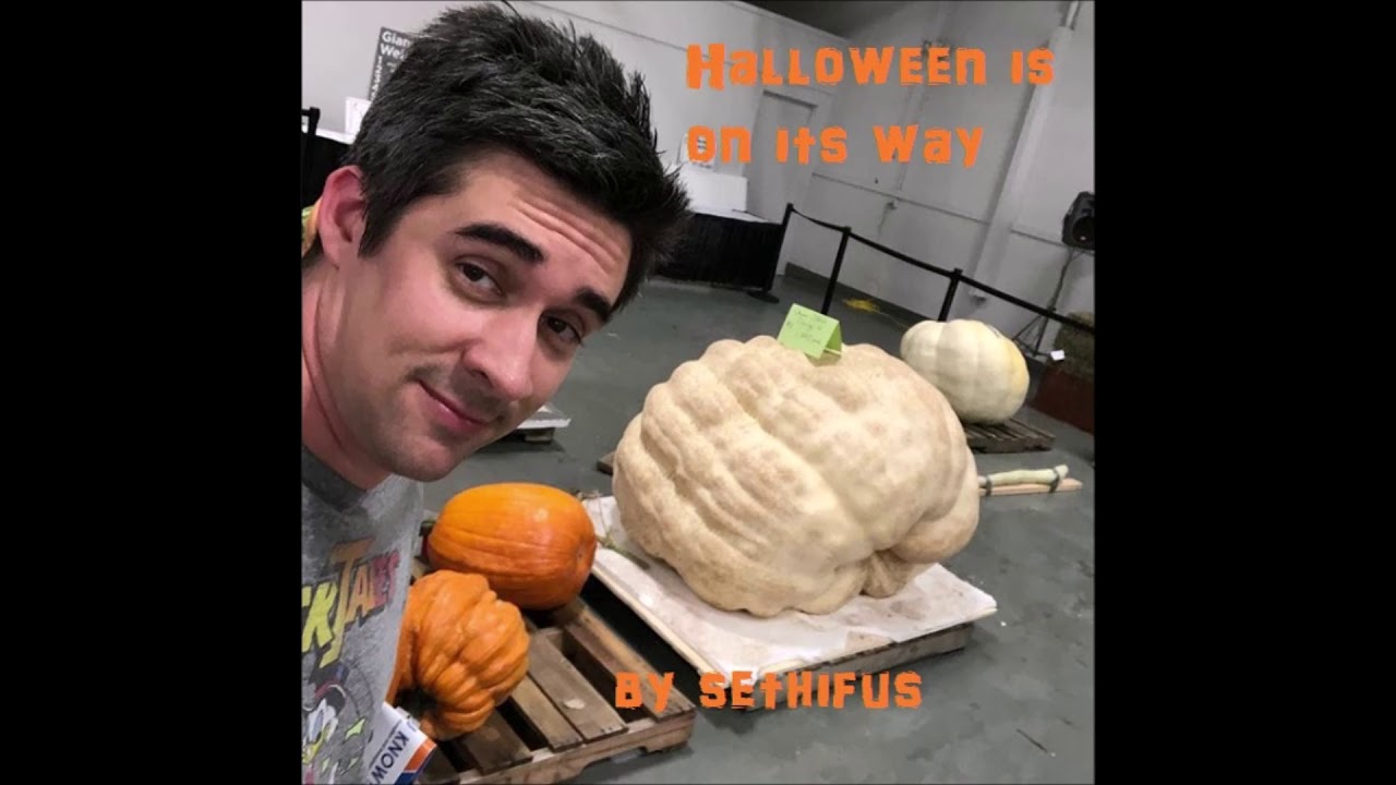 Halloween is on its way - by sethifus - YouTube