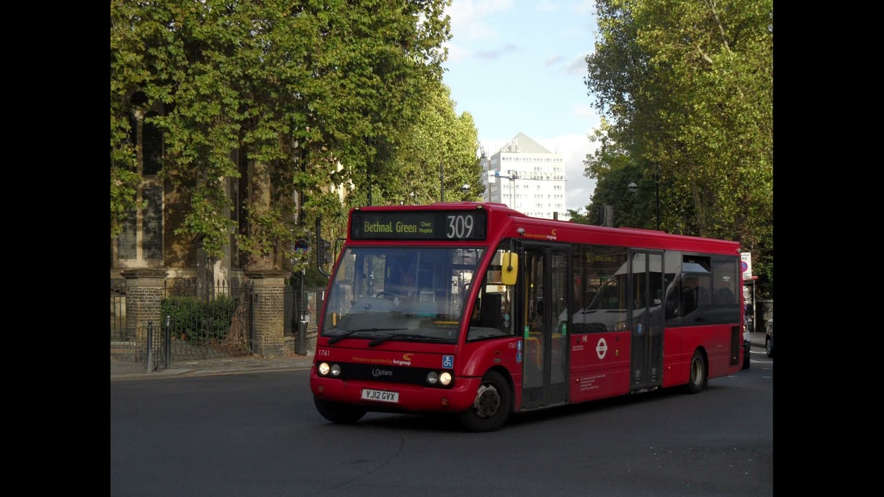 Optare Solo ExCT Plus (HCT) OS25, SLN 1761 YJ12GVX Route 309 Stops at the Red Light at Bethnal ...