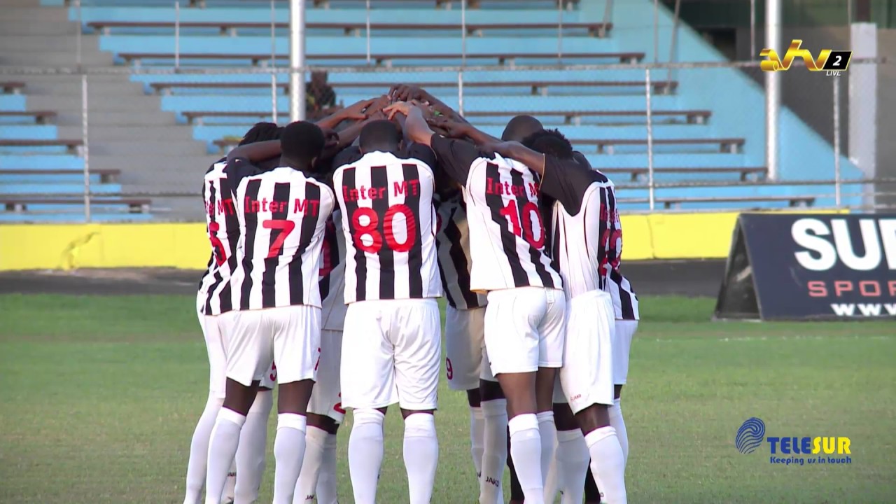 Topklasse competitie : WBC-Inter moengo tapoe - YouTube