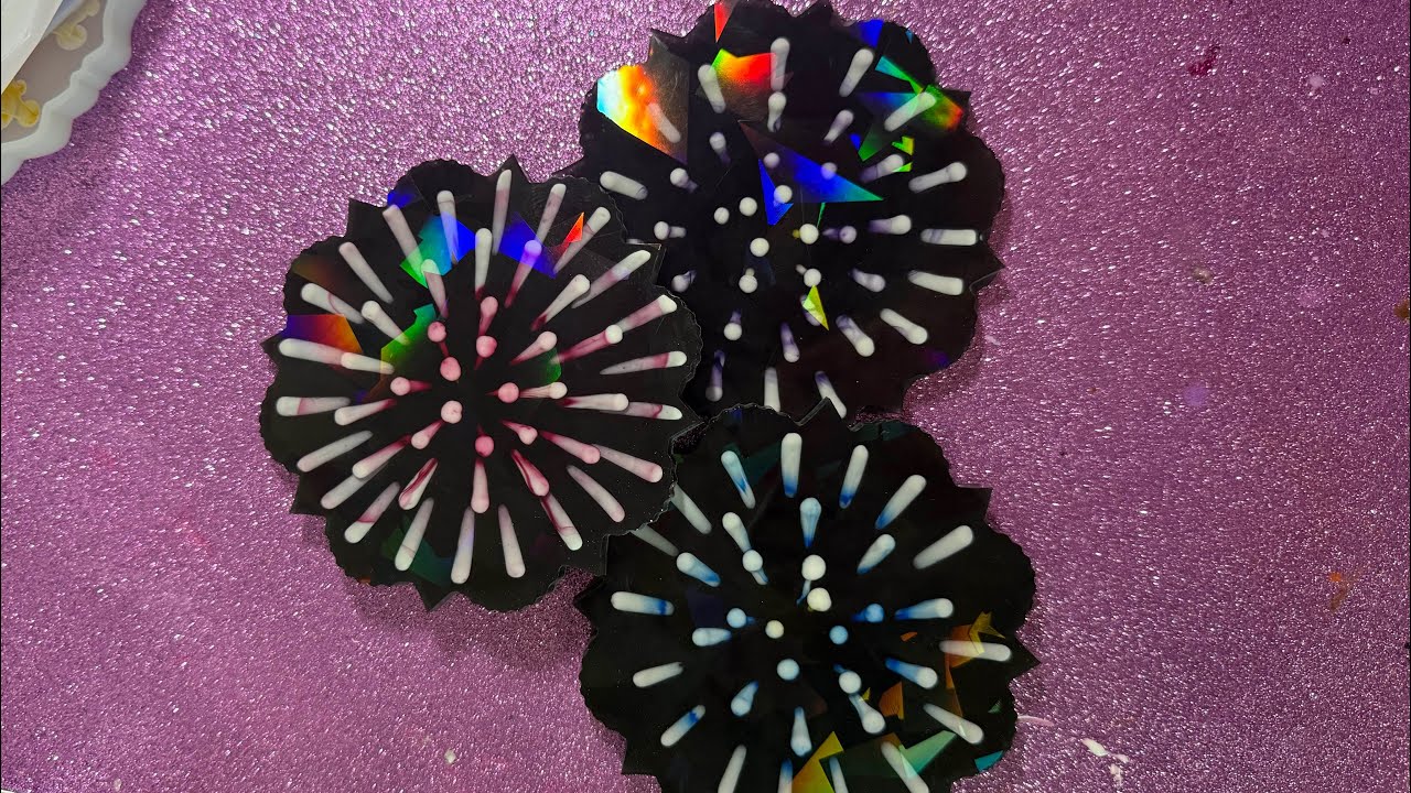 How to create this RESIN technique in a holographic mold ! Fireworks ...