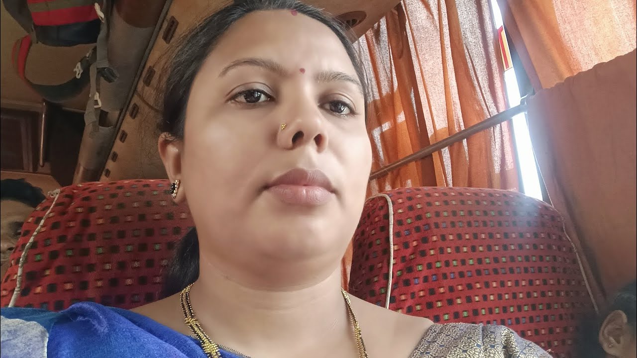 Arooshi Arora officel is live! - YouTube