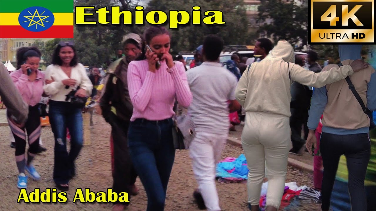 (ፒያሳ በማታ) Nitgh walk around Pissa Addis Ababa Ethiopia - YouTube