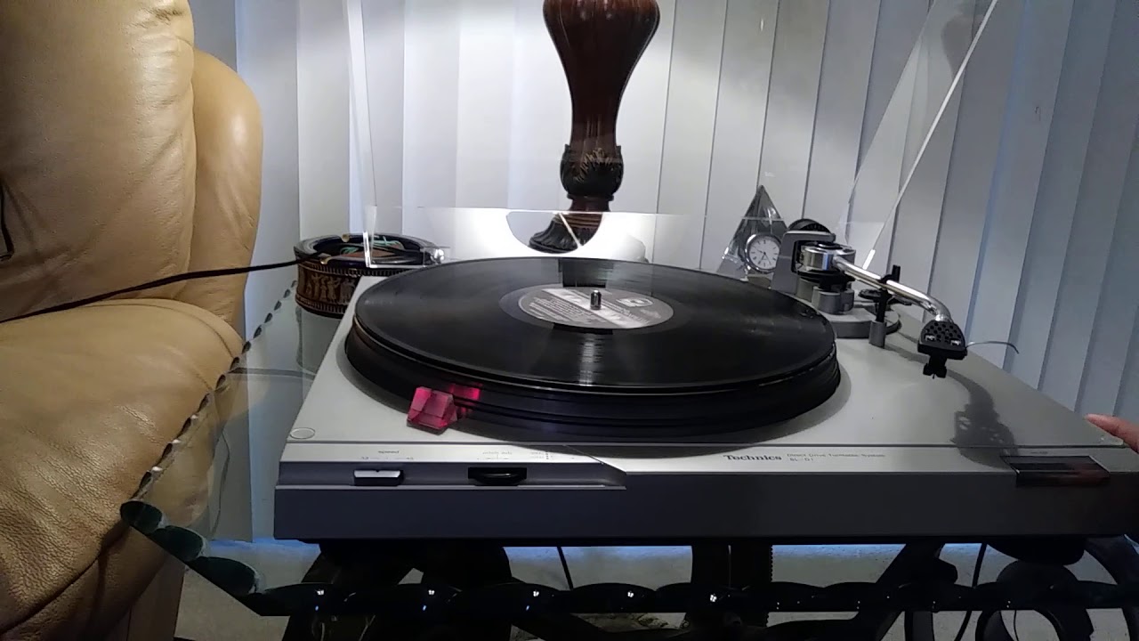 Technics sl-d1 turntable. Horiatis76.com - YouTube