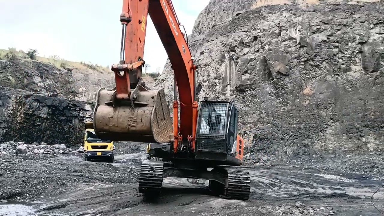 TATA Hitachi machine JCB - YouTube