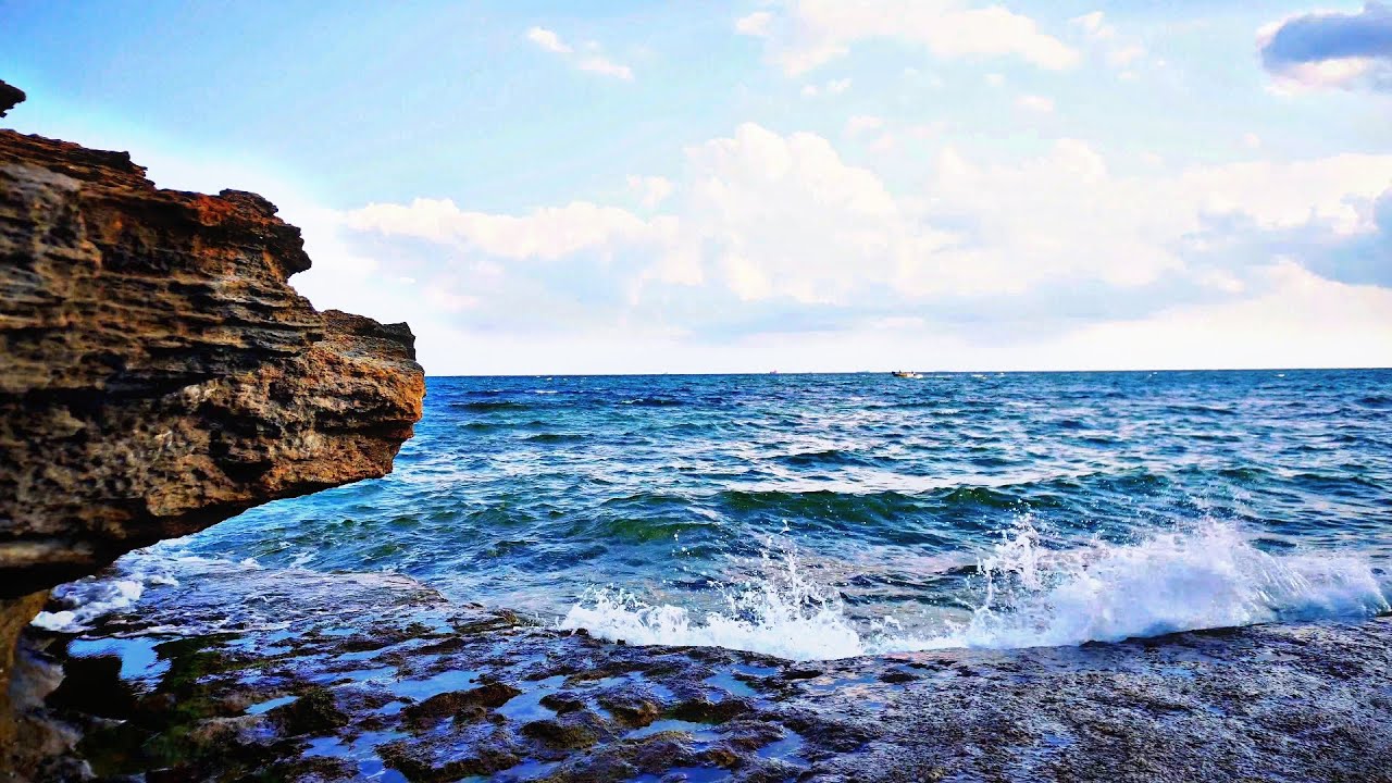 Calming Sea Waves 🌊 | Relaxing Ocean Sounds for Peace & Sleep - YouTube