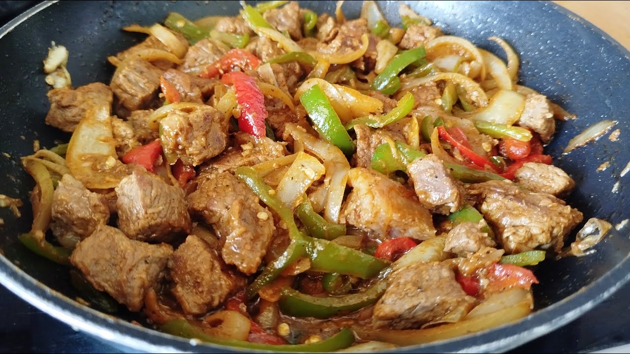 ¡Carne con cebolla y pimientos! Una de las recetas más fáciles y ...