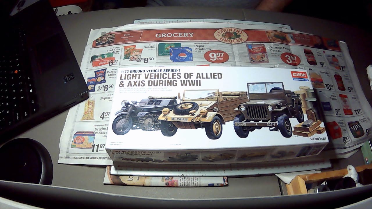 Building the Academy 1/72 'Kettenkrad' Tracked Cycle -- Tutorial. - YouTube