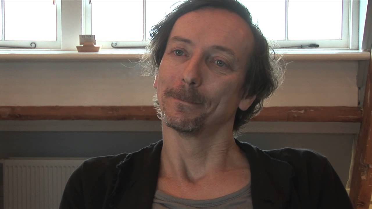 Hauschka interview - Volker Bertelmann (part 3) - YouTube