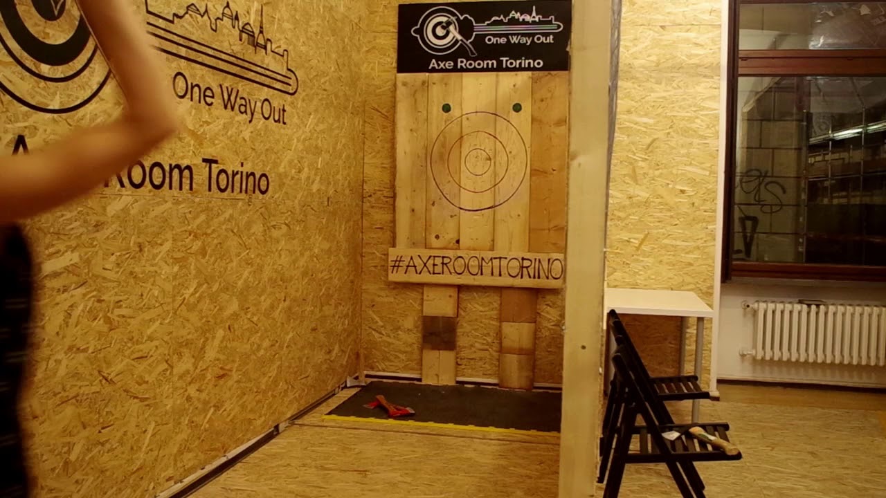 Axe Room Torino - YouTube