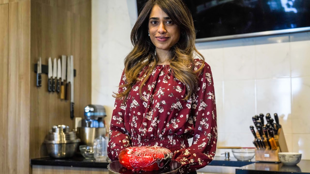 This Toronto pastry chef makes mesmerizing French mousse cakes - YouTube