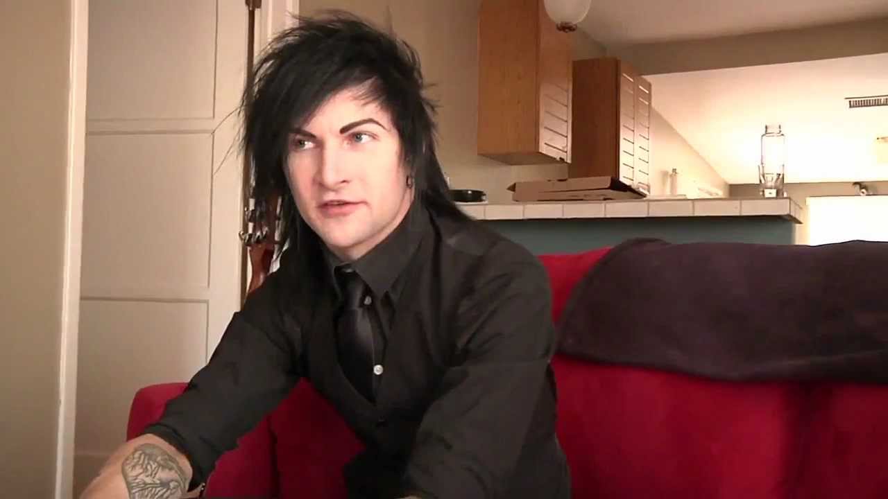 Black Veil Brides - Jinxx talking about Wretched And Divine Teaser ...