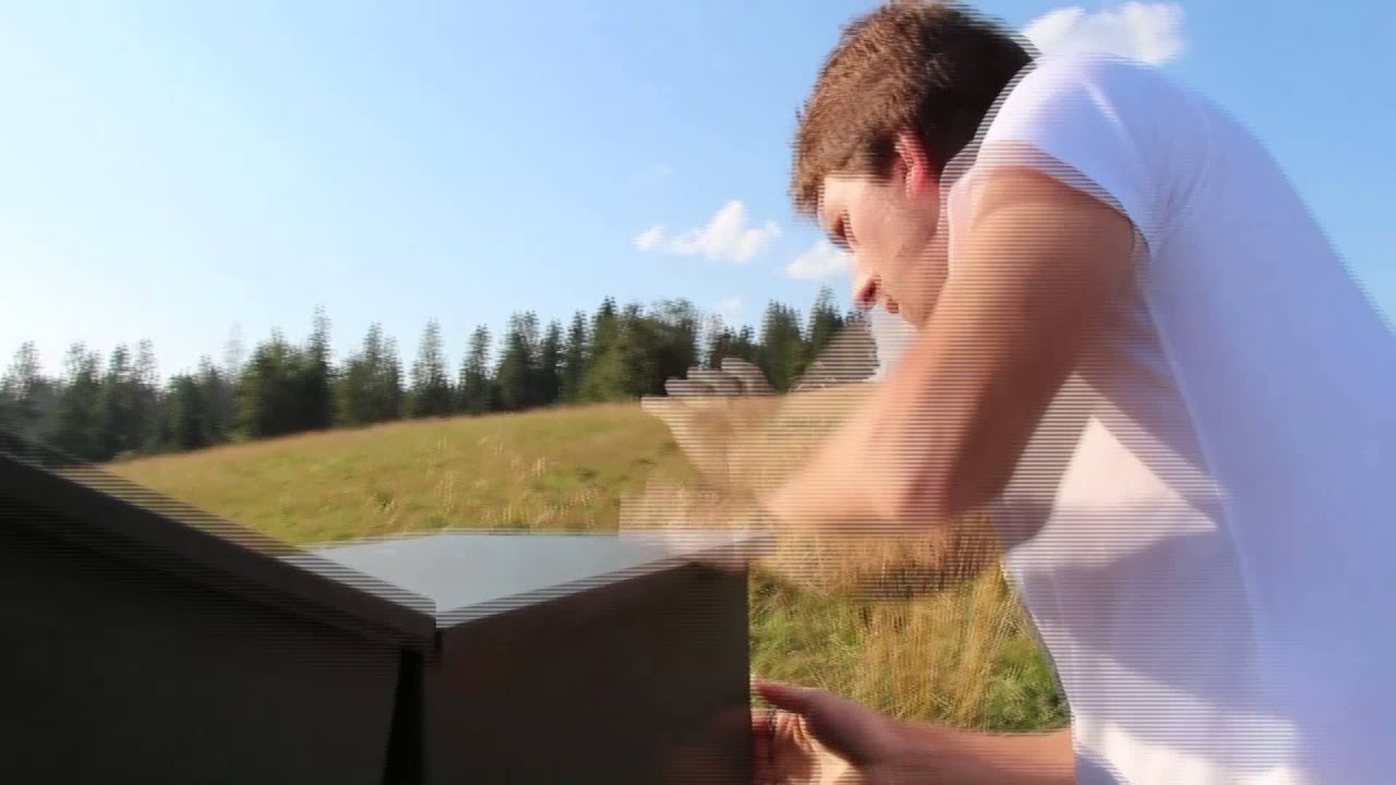 Andrey Moroz Metal Box Solo - YouTube