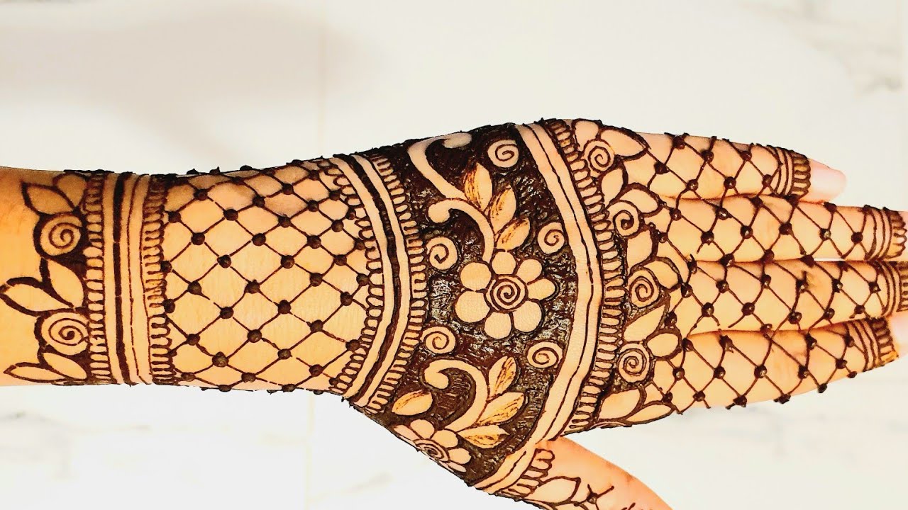 floral&net pattern henna mehndi designs-attractive and stylish mehndi ...
