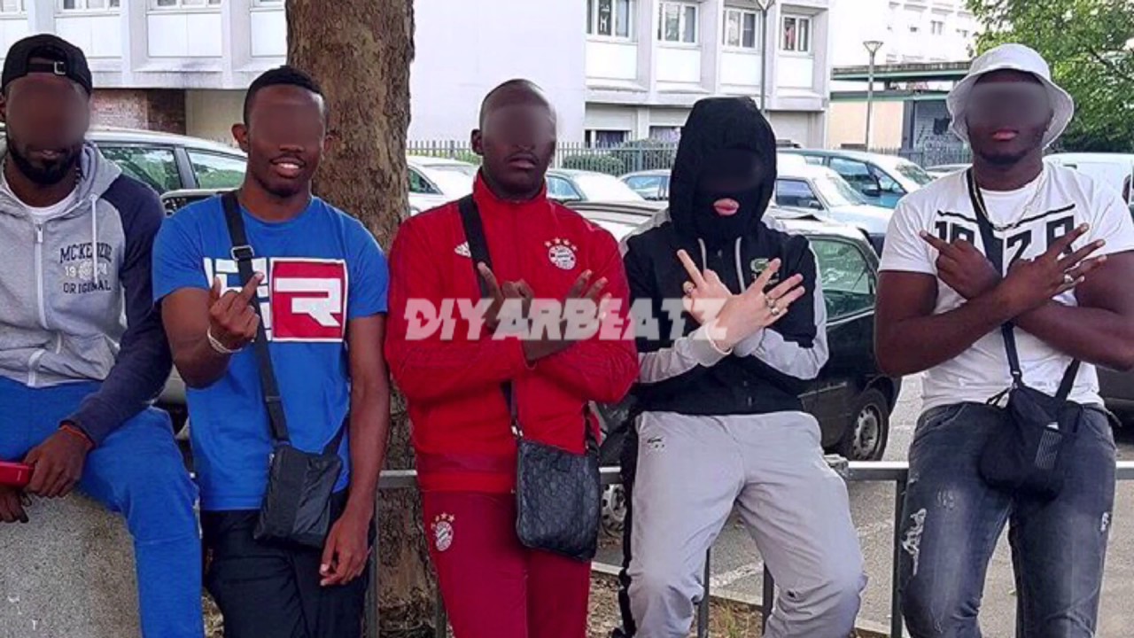 Aggressive Hard French TRAP Beat 2017 Prod by DIYARBEATZ - YouTube