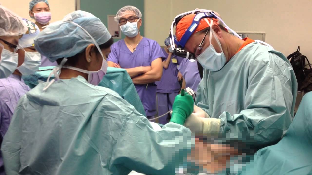 Dr. Charles Randquist, MD, teaching in Singapore (clip 2). - YouTube