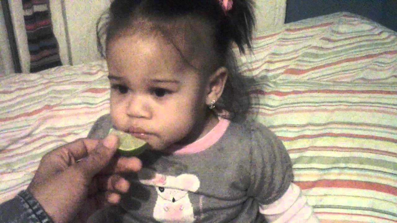 BABY TRYING LIME OR THE FIRST TIME - YouTube