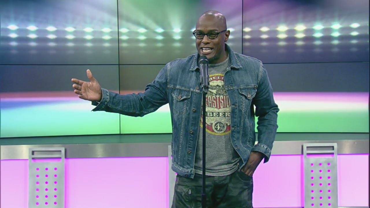 Comedian Vince Morris stops by Valley View Live! - YouTube