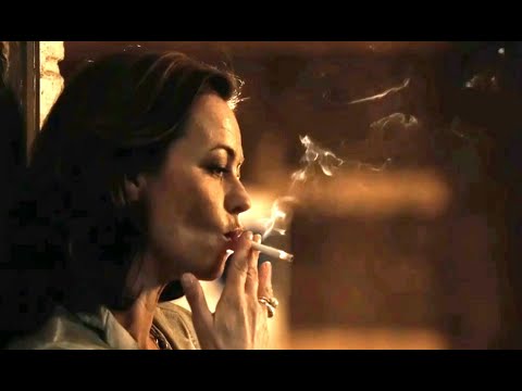 Eva Blum smoking cigarette (short clip) 🚬