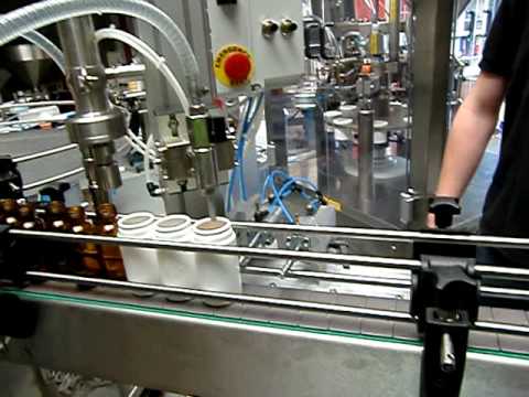 Automatische Allround vloeistof vulmachine - YouTube