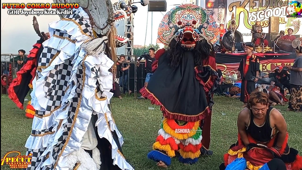 Putro Cokro Budoyo Live GOR Joyoboyo Kota Kediri - YouTube