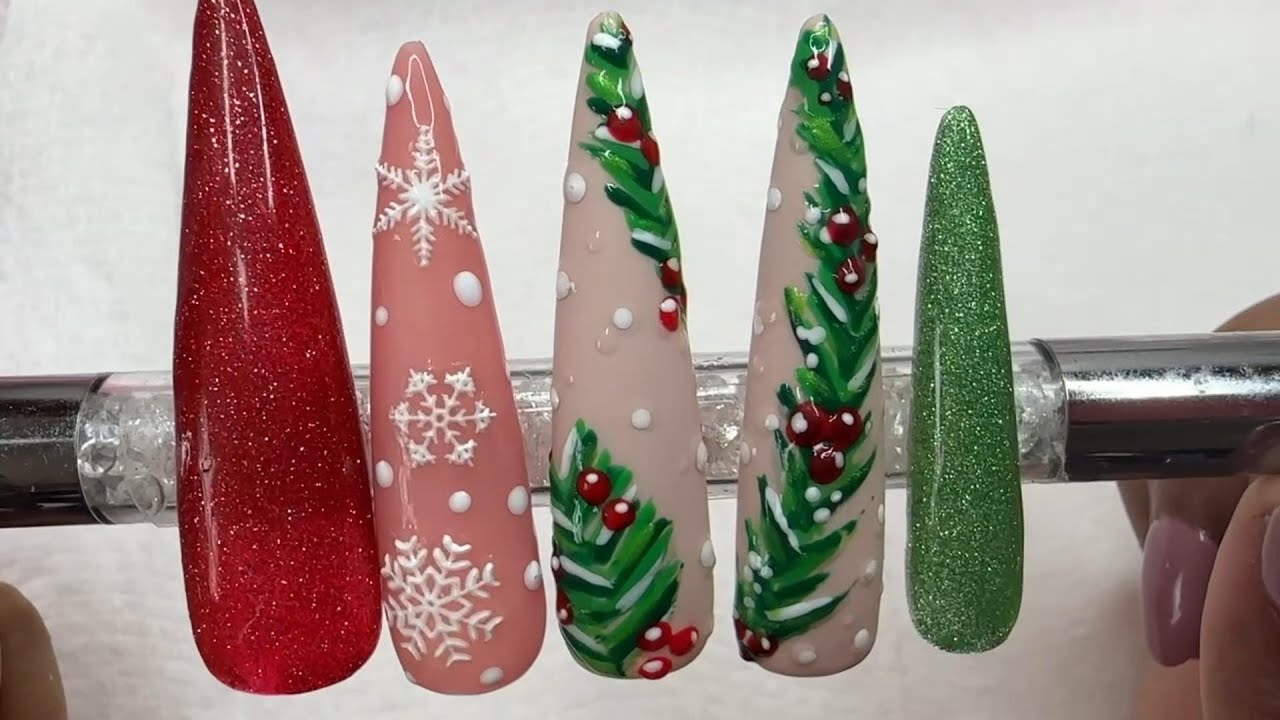 Mistletoe/Holly Nails 🎄 | Nailmas 2024 - Day 18 💅🏾 - YouTube