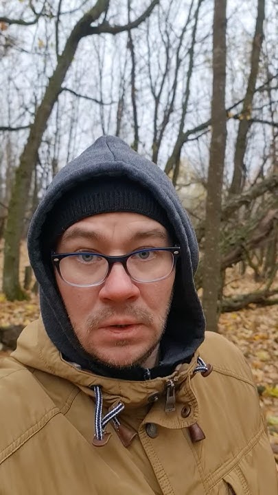 Наткнулись в лесу на памятную табличку ПО «Доброволец Эпоха Времени