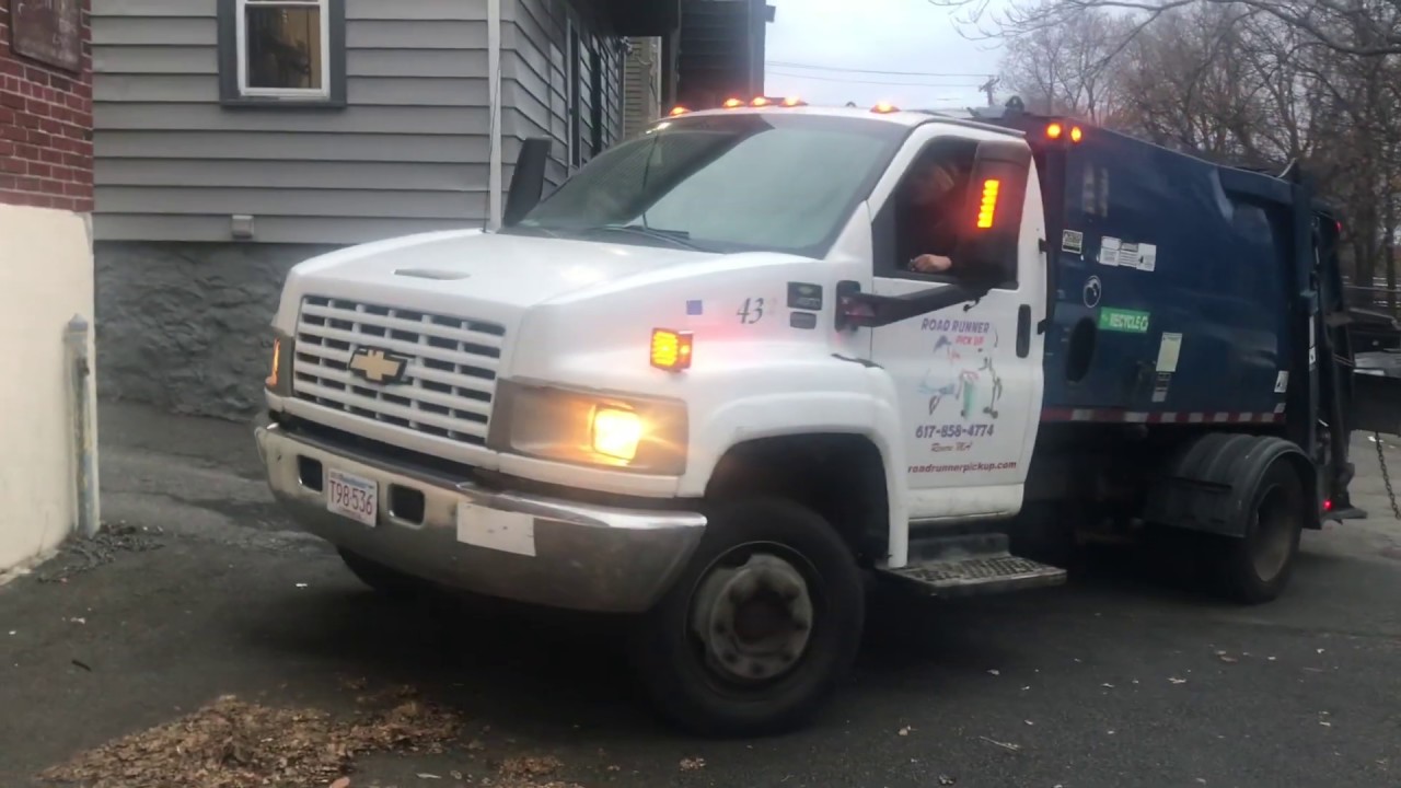 Roadrunner Pick-Up Rear Loaders ~ Isuzu NPR Wayne Quantum & Chevy C4500 ...