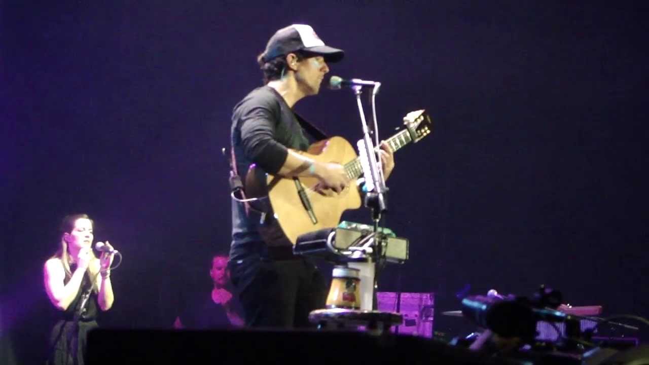 Butterfly - Jason Mraz Chile - YouTube