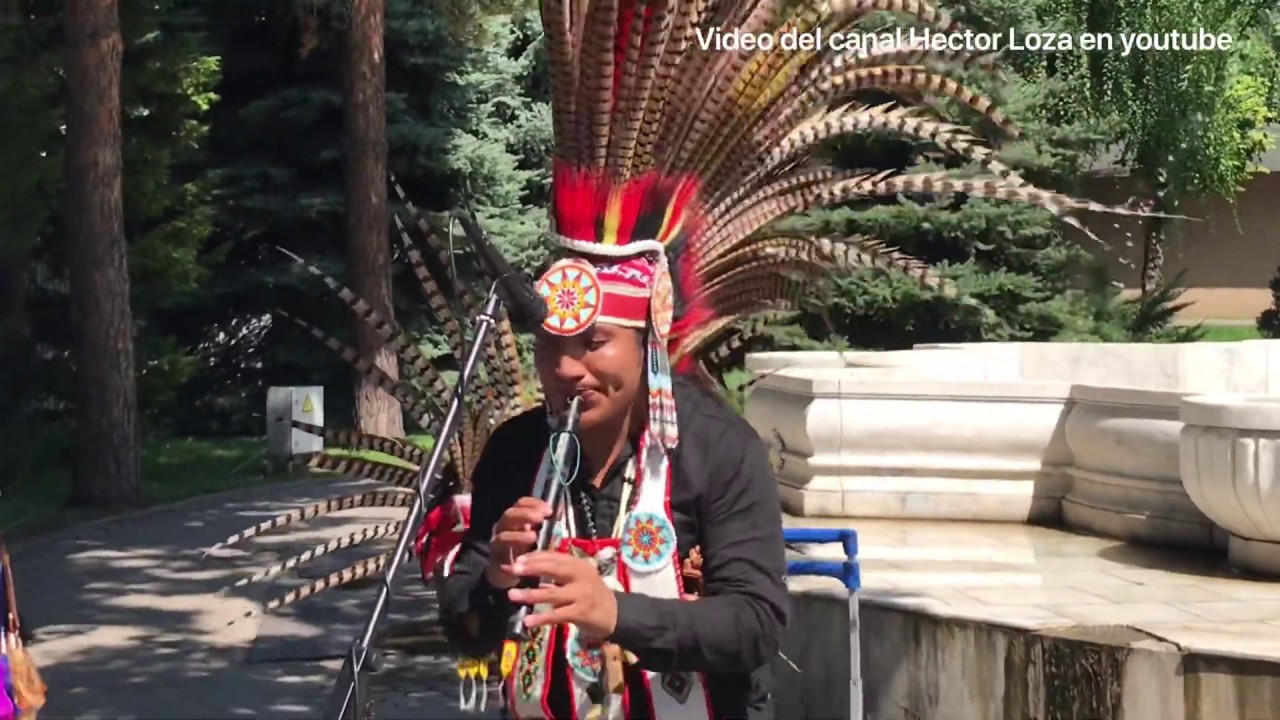 Hector Loza Music from Ecuador - YouTube