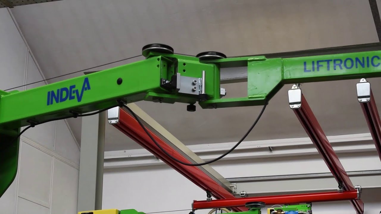 3 jointed arm - YouTube