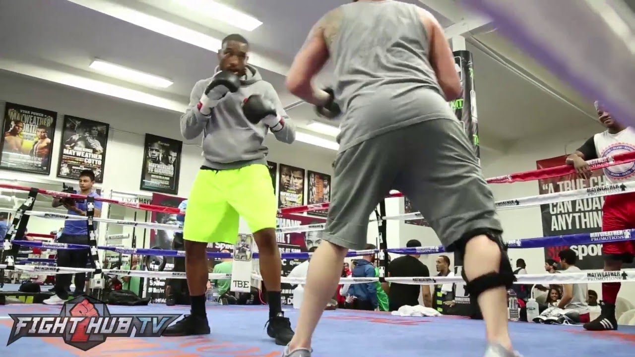 J'Leon Love puts in work ahead of his bout on April 1st on Broner vs ...