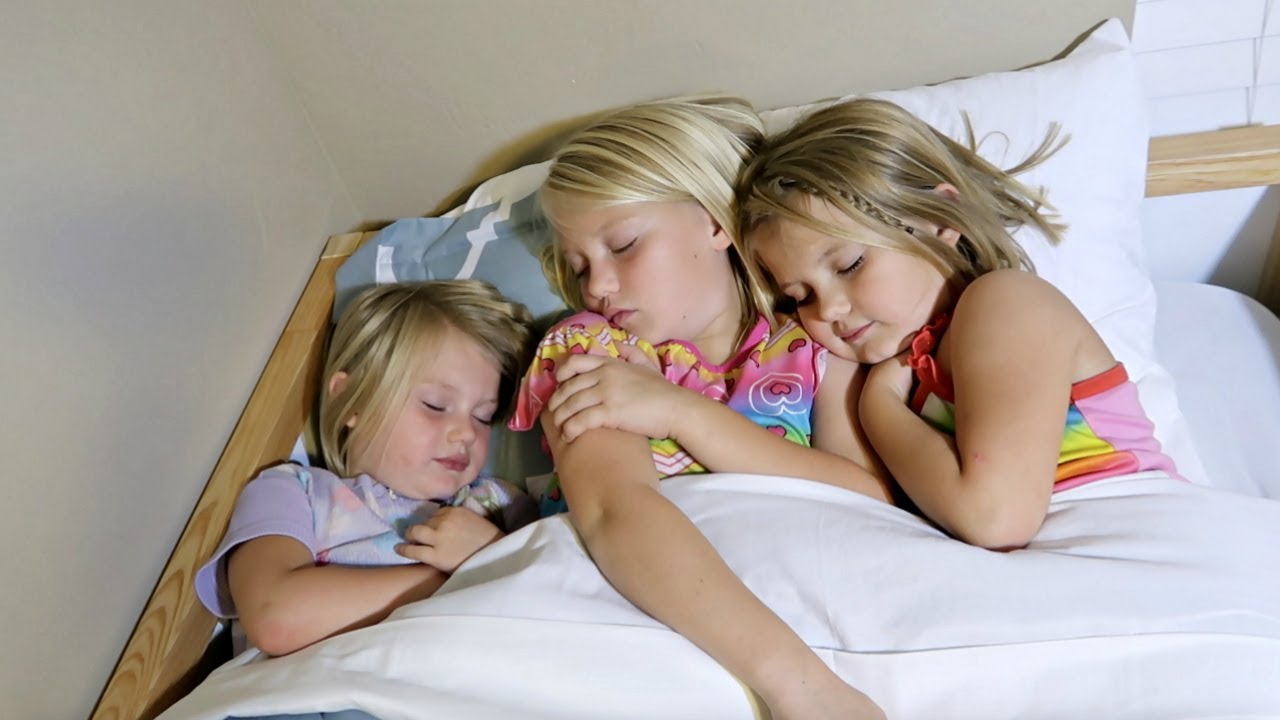 BACK TO SCHOOL BEDTIME ROUTINE!! - YouTube