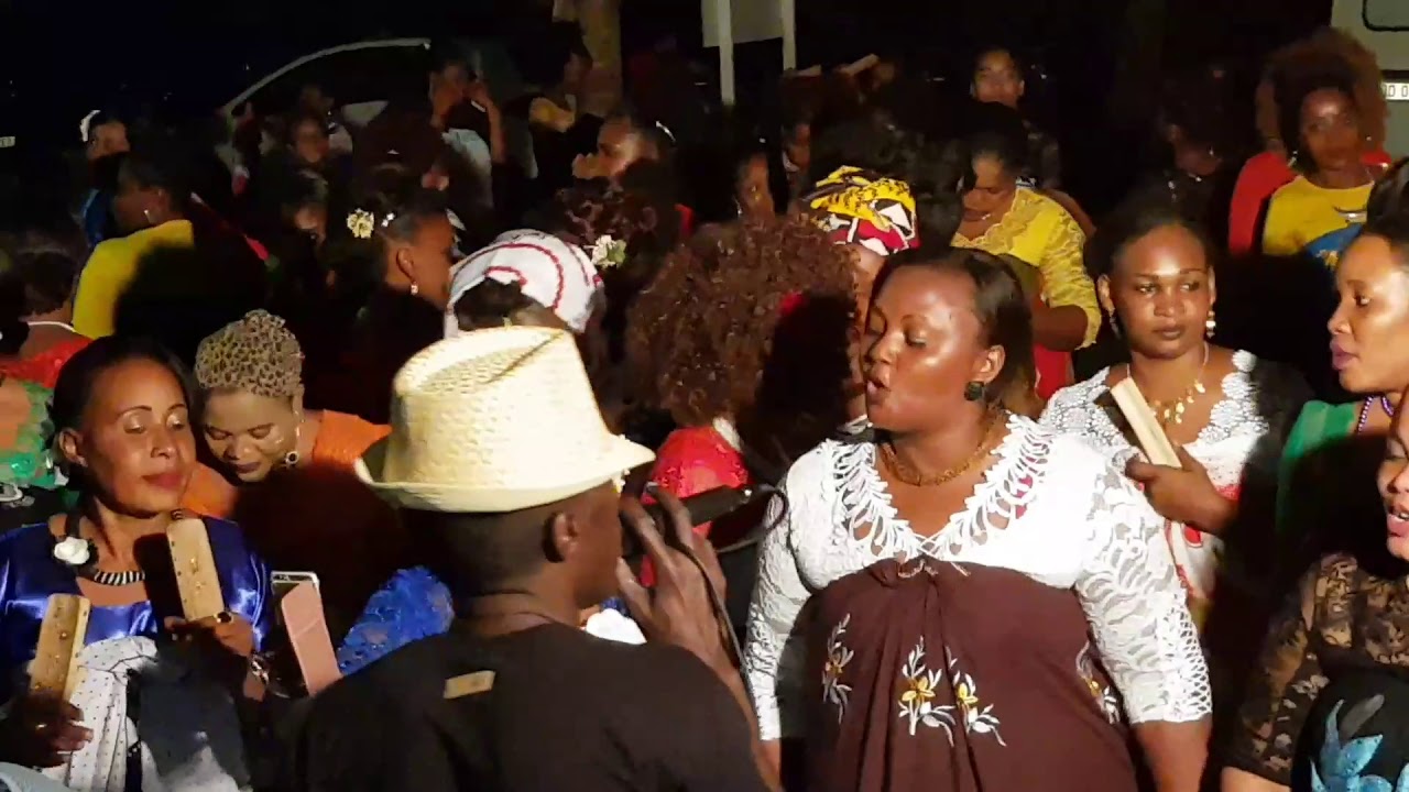 Mgodro mambo music - YouTube