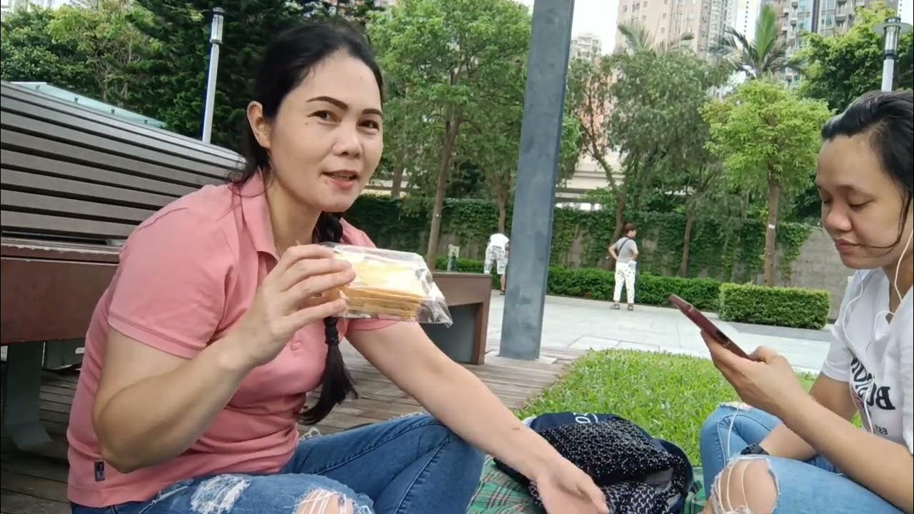 Dahil sobrang init, tambay lang muna sa park - YouTube